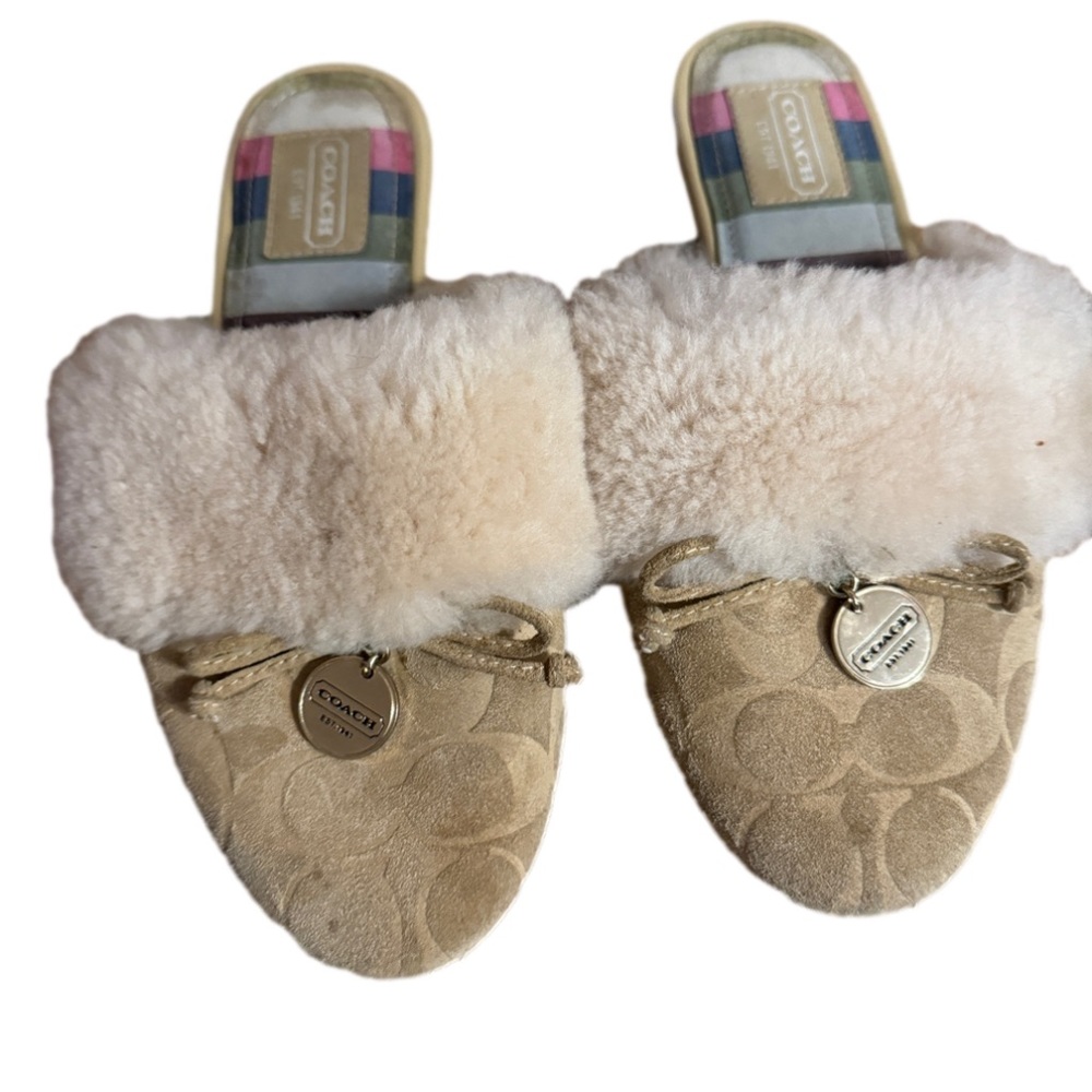 Coach Carra Signature Shearling Suede Slippers, Size 6 - Gem